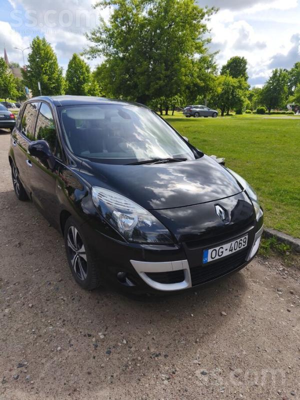 Melns Renault Scenic 2011 Jelgava, ar dzinēja tilpumu 1.90 L un nobraukumu 158 tūkst. km par 4750 €, foto 9 vietnē AUTOMOTO.COM.LV