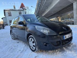 Black Renault Scenic 2011 in Riga, with an engine capacity of 1.50 L and mileage of 441 thousand km for 1200 €, photo 3 on AUTOMOTO.COM.LV