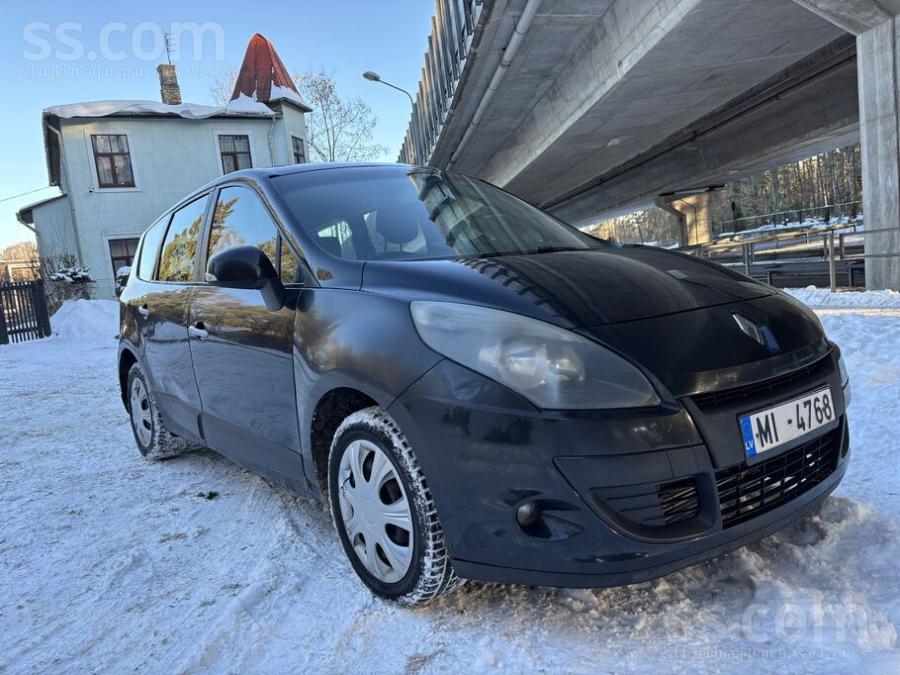 Black Renault Scenic 2011 in Riga, with an engine capacity of 1.50 L and mileage of 441 thousand km for 1200 €, photo 3 on AUTOMOTO.COM.LV
