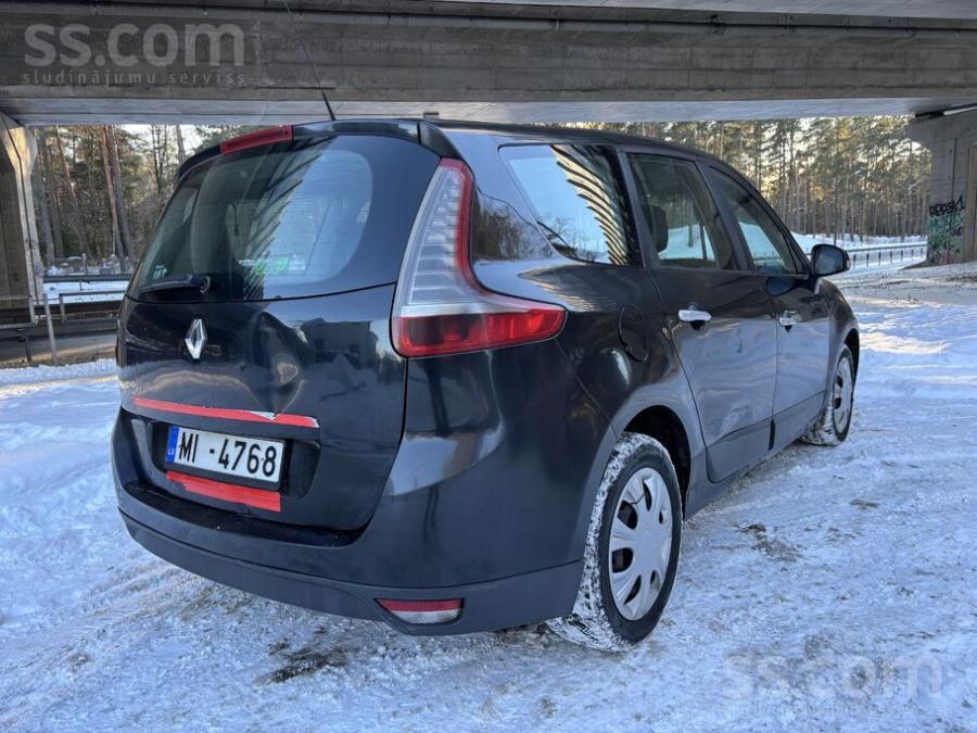 Black Renault Scenic 2011 in Riga, with an engine capacity of 1.50 L and mileage of 441 thousand km for 1200 €, photo 7 on AUTOMOTO.COM.LV