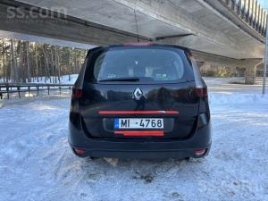 Black Renault Scenic 2011 in Riga, with an engine capacity of 1.50 L and mileage of 441 thousand km for 1200 €, photo 9 on AUTOMOTO.COM.LV
