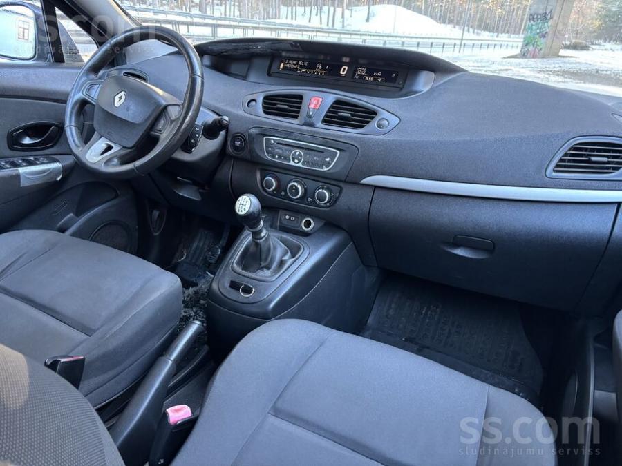 Black Renault Scenic 2011 in Riga, with an engine capacity of 1.50 L and mileage of 441 thousand km for 1200 €, photo 11 on AUTOMOTO.COM.LV