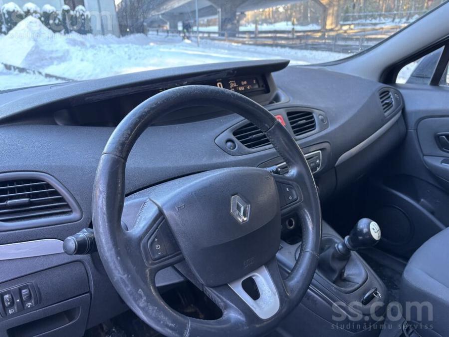 Black Renault Scenic 2011 in Riga, with an engine capacity of 1.50 L and mileage of 441 thousand km for 1200 €, photo 13 on AUTOMOTO.COM.LV