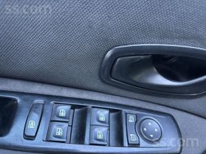 Black Renault Scenic 2011 in Riga, with an engine capacity of 1.50 L and mileage of 441 thousand km for 1200 €, photo 15 on AUTOMOTO.COM.LV