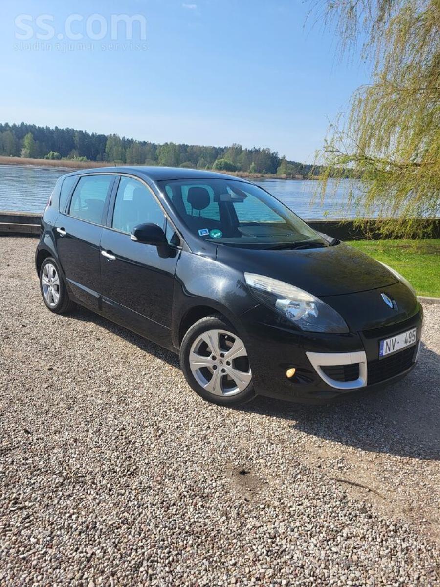 Black Renault Scenic 2011 in Jurmala, with an engine capacity of 1.60 L and mileage of 218 thousand km for 4050 €, photo 2 on AUTOMOTO.COM.LV