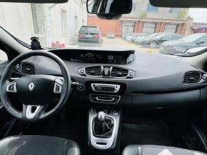 Melns Renault Scenic 2012 Rīga, ar dzinēja tilpumu 1.60 L un nobraukumu 224 tūkst. km par 3850 €, foto 7 vietnē AUTOMOTO.COM.LV