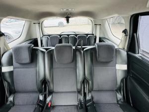 Melns Renault Scenic 2012 Rīga, ar dzinēja tilpumu 1.60 L un nobraukumu 224 tūkst. km par 3850 €, foto 12 vietnē AUTOMOTO.COM.LV