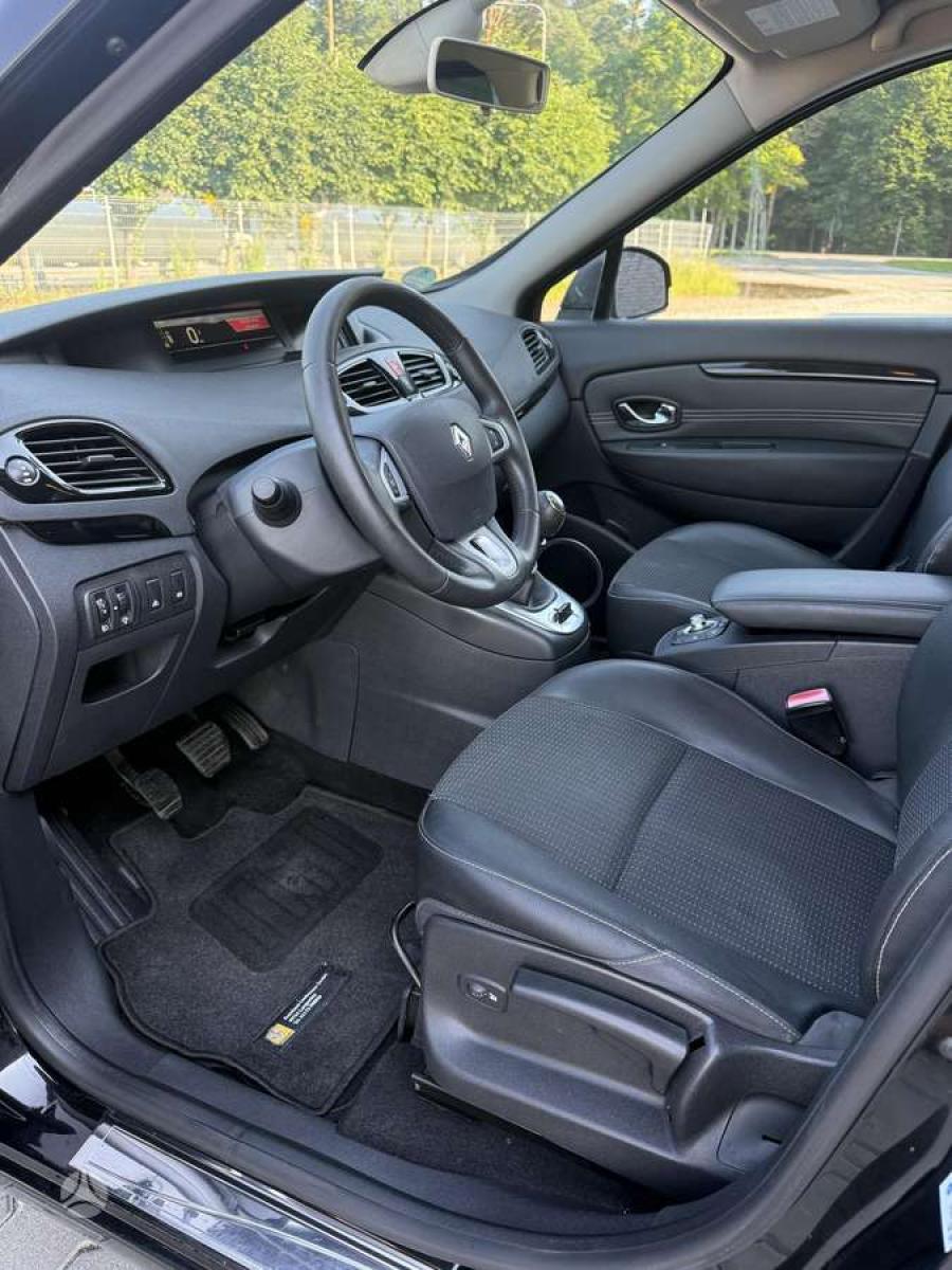 Melns Renault Scenic 2012 Jurbarkas, ar dzinēja tilpumu 1.60 L un nobraukumu 262 tūkst. km par 3450 €, foto 8 vietnē AUTOMOTO.COM.LV