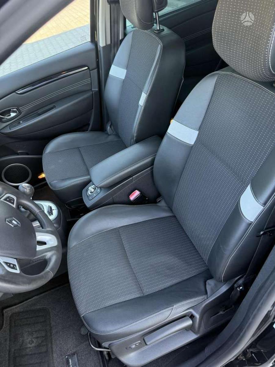 Melns Renault Scenic 2012 Jurbarkas, ar dzinēja tilpumu 1.60 L un nobraukumu 262 tūkst. km par 3450 €, foto 10 vietnē AUTOMOTO.COM.LV