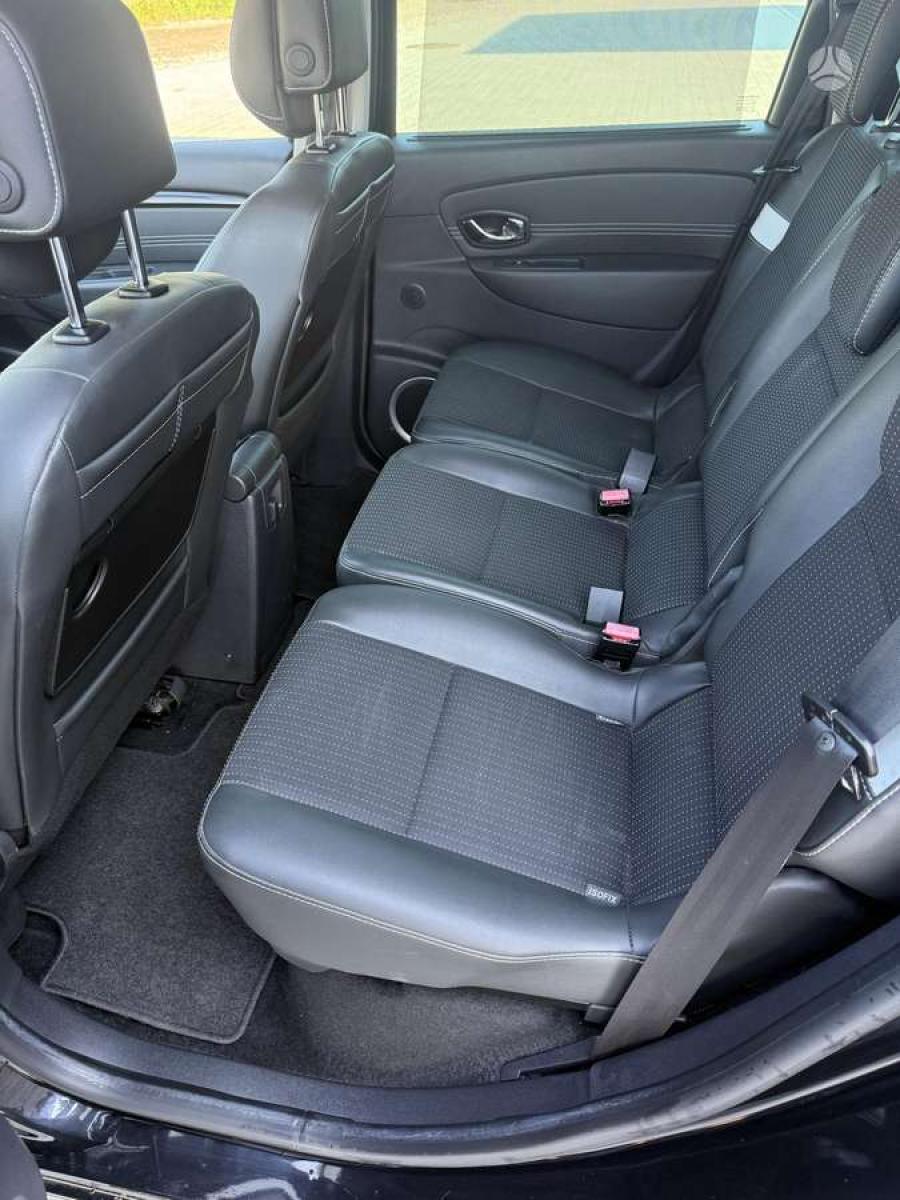 Melns Renault Scenic 2012 Jurbarkas, ar dzinēja tilpumu 1.60 L un nobraukumu 262 tūkst. km par 3450 €, foto 11 vietnē AUTOMOTO.COM.LV