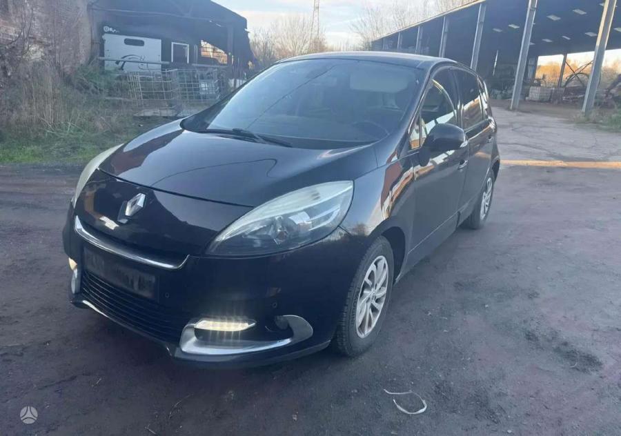 Black Renault Scenic 2013 in Ukmerge, with an engine capacity of 1.46 L and mileage of 215 thousand km for 3350 €, photo 2 on AUTOMOTO.COM.LV