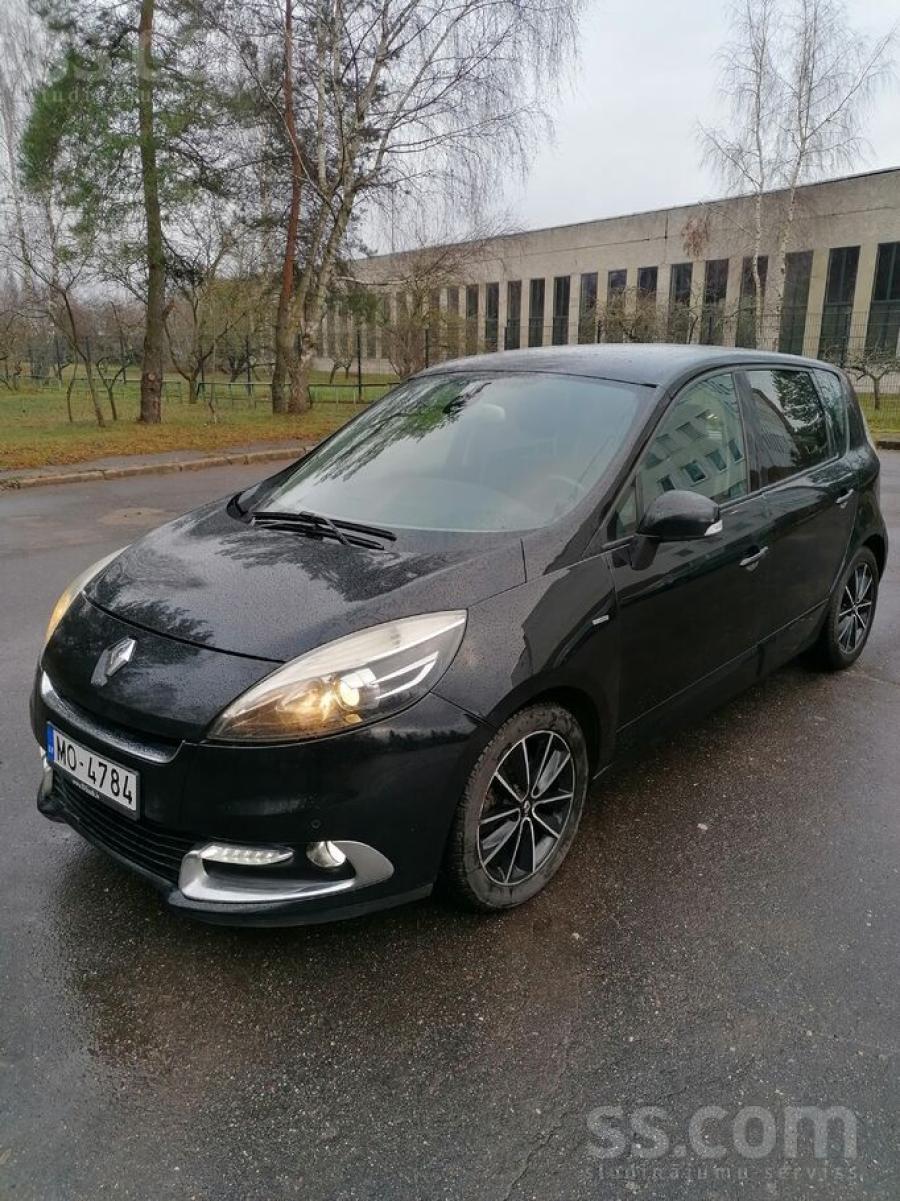 Black Renault Scenic 2013 in Riga, with an engine capacity of 1.60 L and mileage of 247 thousand km for 3650 €, photo 1 on AUTOMOTO.COM.LV