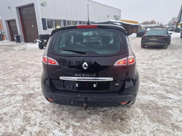 Black Renault Scenic 2013 in Ukmerge, with an engine capacity of 1.46 L and mileage of 215 thousand km for 3150 €, photo 7 on AUTOMOTO.COM.LV