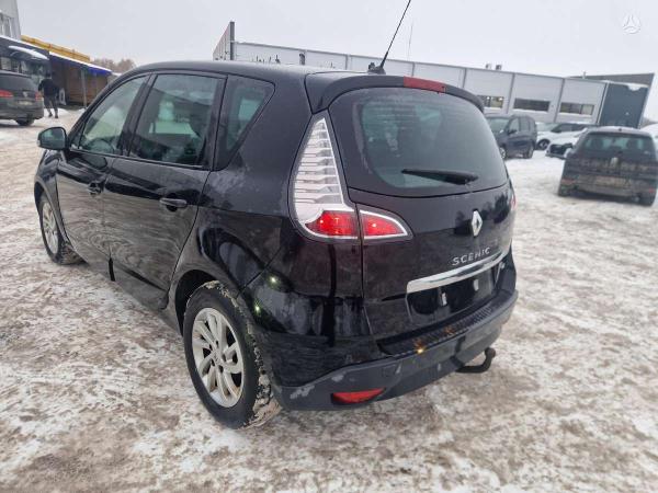 Black Renault Scenic 2013 in Ukmerge, with an engine capacity of 1.46 L and mileage of 215 thousand km for 3150 €, photo 8 on AUTOMOTO.COM.LV