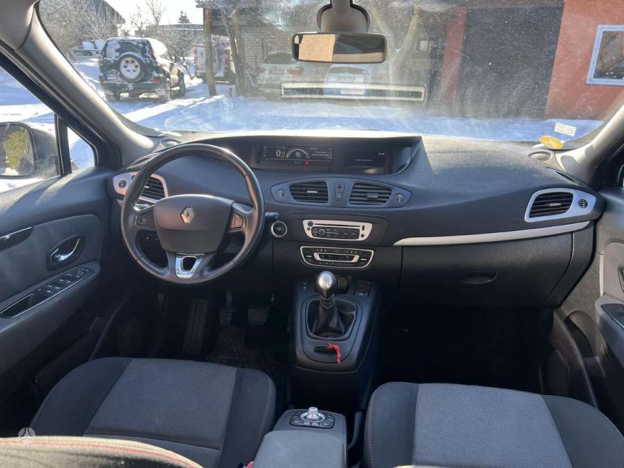 Melns Renault Scenic 2013 Tauragė, ar dzinēja tilpumu 1.46 L un nobraukumu 234 tūkst. km par 3990 €, foto 11 vietnē AUTOMOTO.COM.LV