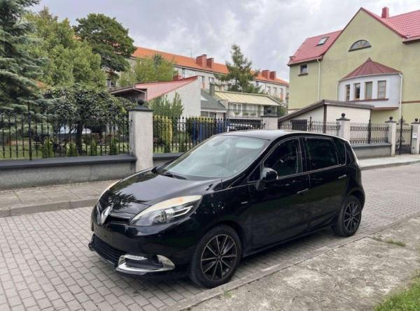 Black Renault Scenic 2013 in Klaipeda, with an engine capacity of 1.50 L and mileage of 228 thousand km for 4100 €, photo 1 on AUTOMOTO.COM.LV