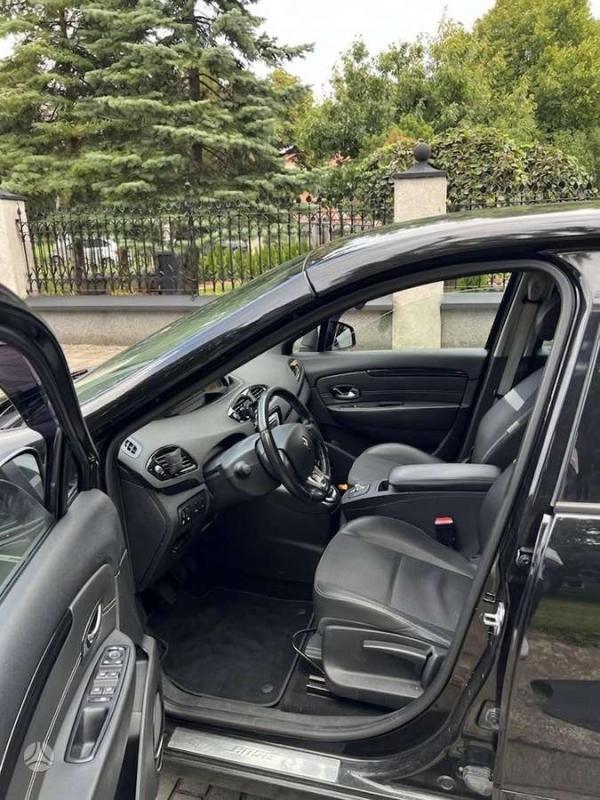 Black Renault Scenic 2013 in Klaipeda, with an engine capacity of 1.50 L and mileage of 228 thousand km for 4100 €, photo 5 on AUTOMOTO.COM.LV