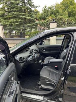 Black Renault Scenic 2013 in Klaipeda, with an engine capacity of 1.50 L and mileage of 228 thousand km for 4100 €, photo 5 on AUTOMOTO.COM.LV