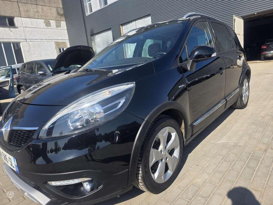 Melns Renault Scenic 2014 Tauragė, ar dzinēja tilpumu 1.46 L un nobraukumu 230 tūkst. km par 4800 €, foto 11 vietnē AUTOMOTO.COM.LV