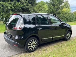 Melns Renault Scenic 2014 Utena, ar dzinēja tilpumu 1.60 L un nobraukumu 222 tūkst. km par 3950 €, foto 9 vietnē AUTOMOTO.COM.LV