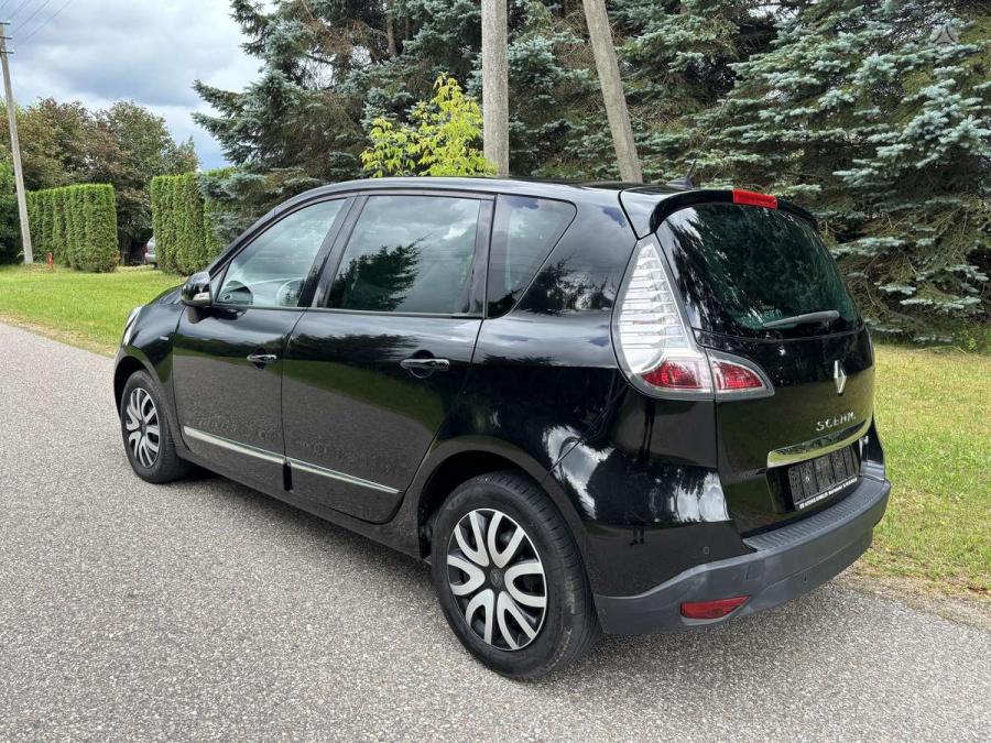 Melns Renault Scenic 2014 Utena, ar dzinēja tilpumu 1.60 L un nobraukumu 222 tūkst. km par 3950 €, foto 12 vietnē AUTOMOTO.COM.LV