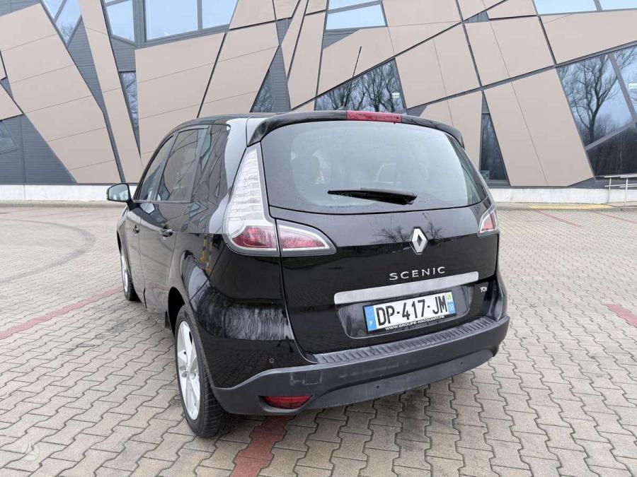 Black Renault Scenic 2015 in Siauliai, with an engine capacity of 1.20 L and mileage of 199 thousand km for 4000 €, photo 11 on AUTOMOTO.COM.LV