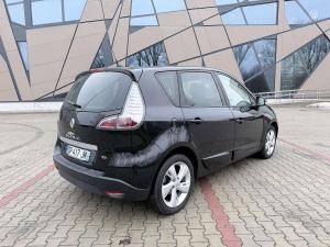 Black Renault Scenic 2015 in Siauliai, with an engine capacity of 1.20 L and mileage of 199 thousand km for 4000 €, photo 18 on AUTOMOTO.COM.LV