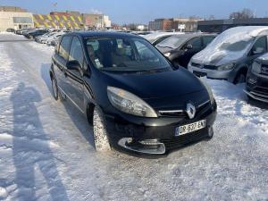 Black Renault Scenic 2015 in Taurage, with an engine capacity of 1.20 L and mileage of 140 thousand km for 4750 €, photo 3 on AUTOMOTO.COM.LV