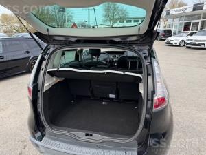 Melns Renault Scenic 2015 Ogre, ar dzinēja tilpumu 1.60 L un nobraukumu 79 tūkst. km par 5999 €, foto 9 vietnē AUTOMOTO.COM.LV