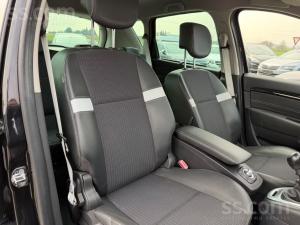 Melns Renault Scenic 2015 Ogre, ar dzinēja tilpumu 1.60 L un nobraukumu 79 tūkst. km par 5999 €, foto 11 vietnē AUTOMOTO.COM.LV