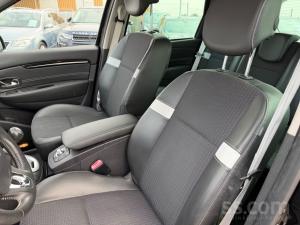 Melns Renault Scenic 2015 Ogre, ar dzinēja tilpumu 1.60 L un nobraukumu 79 tūkst. km par 5999 €, foto 19 vietnē AUTOMOTO.COM.LV