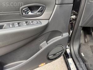 Melns Renault Scenic 2015 Ogre, ar dzinēja tilpumu 1.60 L un nobraukumu 79 tūkst. km par 5999 €, foto 20 vietnē AUTOMOTO.COM.LV