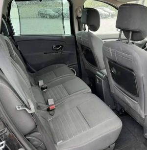 Black Renault Scenic 2015 in Telschi, with an engine capacity of 1.50 L and mileage of 261 thousand km for 4490 €, photo 17 on AUTOMOTO.COM.LV