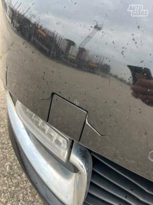 Black Renault Scenic 2015 in Marijampole, with an engine capacity of 1.50 L and mileage of 220 thousand km for 4950 €, photo 15 on AUTOMOTO.COM.LV