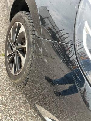 Black Renault Scenic 2015 in Marijampole, with an engine capacity of 1.50 L and mileage of 220 thousand km for 4950 €, photo 17 on AUTOMOTO.COM.LV