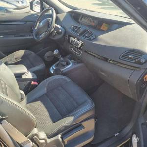 Melns Renault Scenic 2016 Tauragė, ar dzinēja tilpumu 1.20 L un nobraukumu 114 tūkst. km par 4600 €, foto 5 vietnē AUTOMOTO.COM.LV
