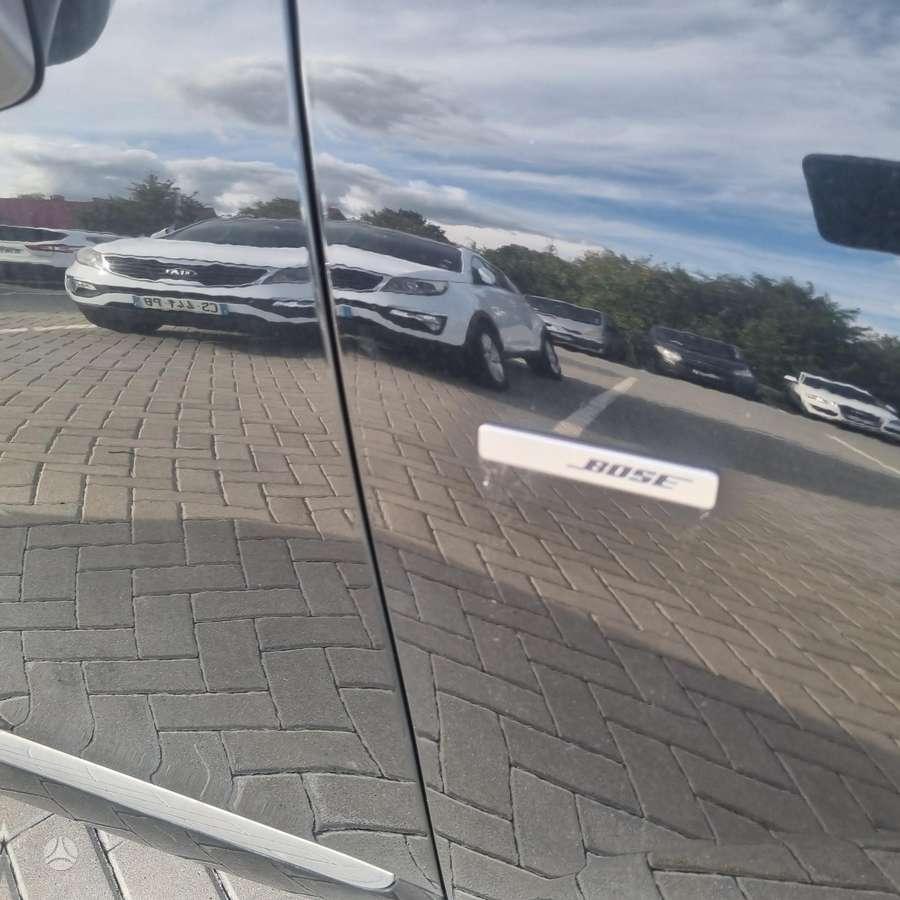 Melns Renault Scenic 2016 Tauragė, ar dzinēja tilpumu 1.20 L un nobraukumu 132 tūkst. km par 4150 €, foto 4 vietnē AUTOMOTO.COM.LV