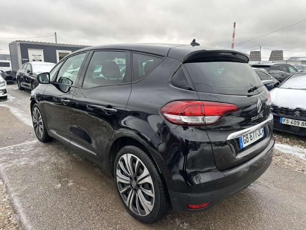 Black Renault Scenic 2021 in Vilnius, with an engine capacity of 1.33 L and mileage of 177 thousand km for 12099 €, photo 5 on AUTOMOTO.COM.LV