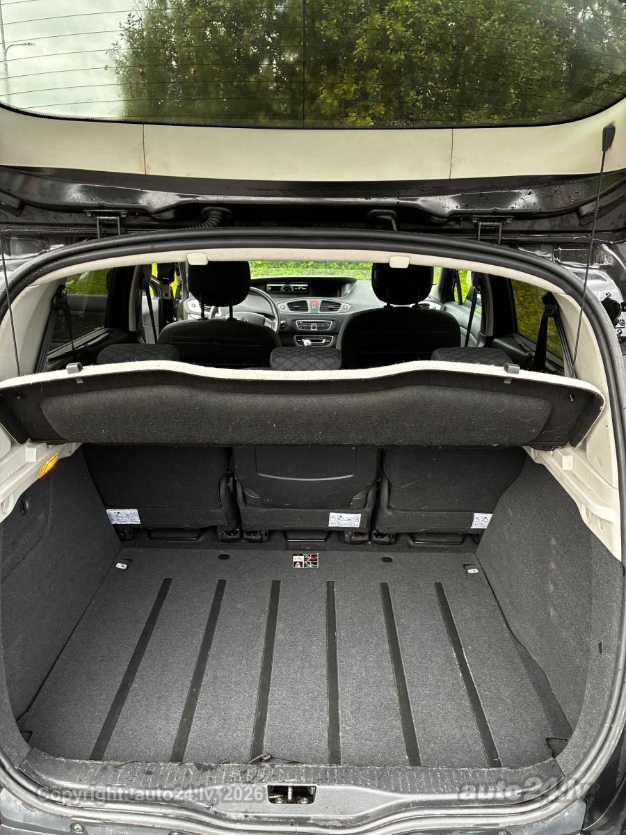 Melns Renault Scenic 2010 Tallina, ar dzinēja tilpumu 1.90 L un nobraukumu 229 tūkst. km par 2950 €, foto 17 vietnē AUTOMOTO.COM.LV