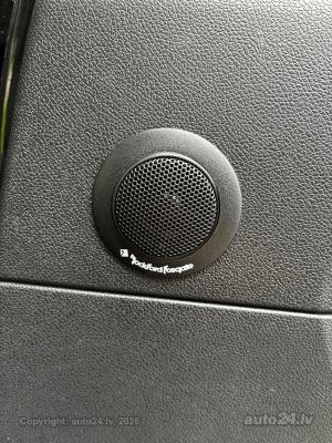 Melns Renault Scenic 2010 Tallina, ar dzinēja tilpumu 1.90 L un nobraukumu 229 tūkst. km par 2950 €, foto 22 vietnē AUTOMOTO.COM.LV