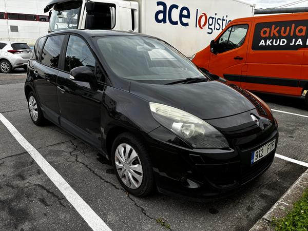 Melns Renault Scenic 2010 Tallina, ar dzinēja tilpumu 1.90 L un nobraukumu 229 tūkst. km par 2950 €, foto 9 vietnē AUTOMOTO.COM.LV