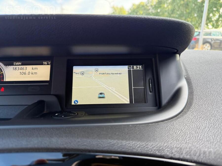 Melns Renault Scenic 2011 Talsi, ar dzinēja tilpumu 2.00 L un nobraukumu 183 tūkst. km par 5470 €, foto 13 vietnē AUTOMOTO.COM.LV