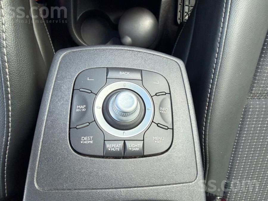 Melns Renault Scenic 2011 Talsi, ar dzinēja tilpumu 2.00 L un nobraukumu 183 tūkst. km par 5470 €, foto 14 vietnē AUTOMOTO.COM.LV