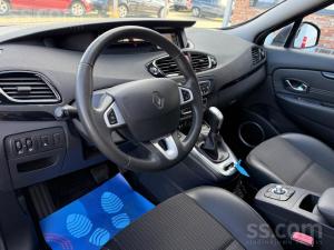 Melns Renault Scenic 2011 Talsi, ar dzinēja tilpumu 2.00 L un nobraukumu 183 tūkst. km par 5470 €, foto 17 vietnē AUTOMOTO.COM.LV