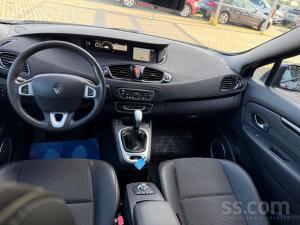 Melns Renault Scenic 2011 Talsi, ar dzinēja tilpumu 2.00 L un nobraukumu 183 tūkst. km par 5470 €, foto 20 vietnē AUTOMOTO.COM.LV