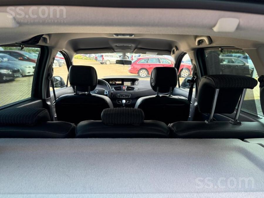 Melns Renault Scenic 2011 Talsi, ar dzinēja tilpumu 2.00 L un nobraukumu 183 tūkst. km par 5470 €, foto 25 vietnē AUTOMOTO.COM.LV
