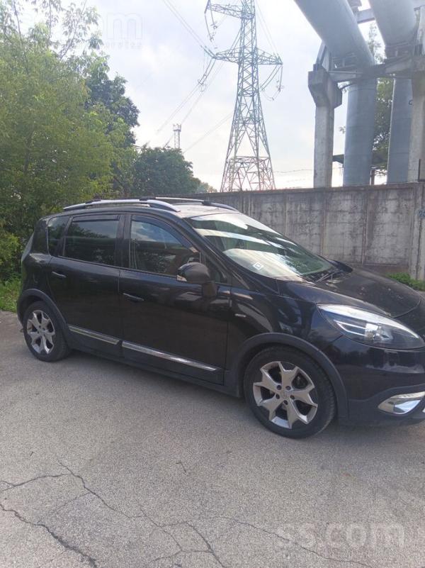Melns Renault Scenic 2015 Rīga, ar dzinēja tilpumu 1.50 L un nobraukumu 213 tūkst. km par 6200 €, foto 2 vietnē AUTOMOTO.COM.LV