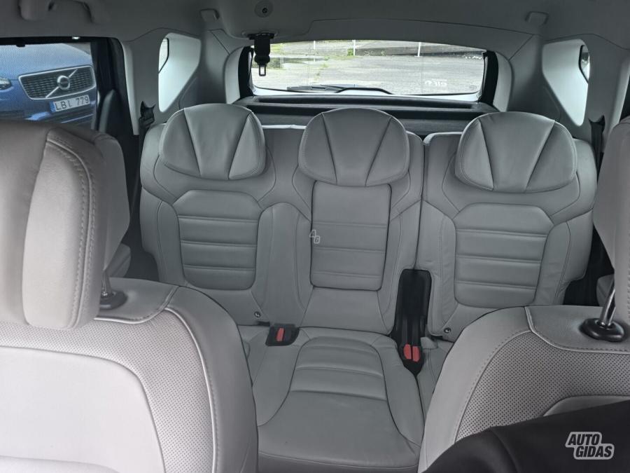Blue Renault Scenic 2017 in Klaipeda, with an engine capacity of 1.60 L and mileage of 189 thousand km for 7400 €, photo 29 on AUTOMOTO.COM.LV