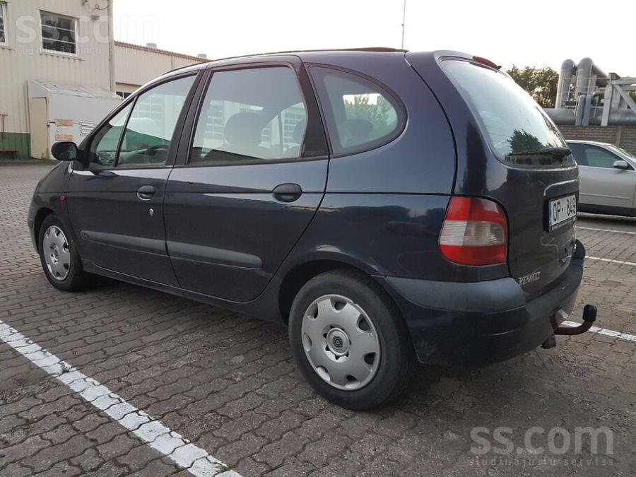 Blue Renault Scenic 2001 in Riga, with an engine capacity of 1.90 L and mileage of 277 thousand km for 900 €, photo 4 on AUTOMOTO.COM.LV