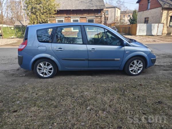 Zils Renault Scenic 2004 Rīga, ar dzinēja tilpumu 1.90 L un nobraukumu 319 tūkst. km par 700 €, foto 1 vietnē AUTOMOTO.COM.LV